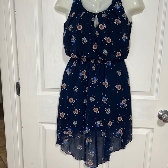 Sweet Storm | Dresses | Sweet Storm Dress Floral Navy Size Small | Poshmark
